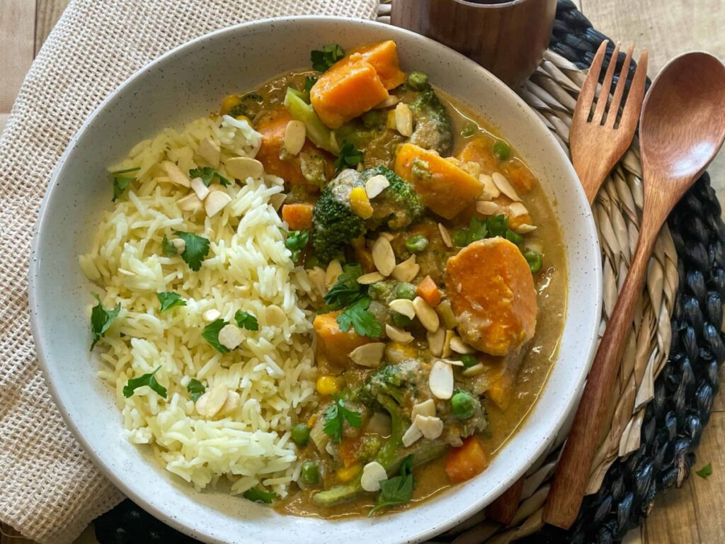 The Best Vegan Vegetable Curry - Traditional Plant-Based Cooking