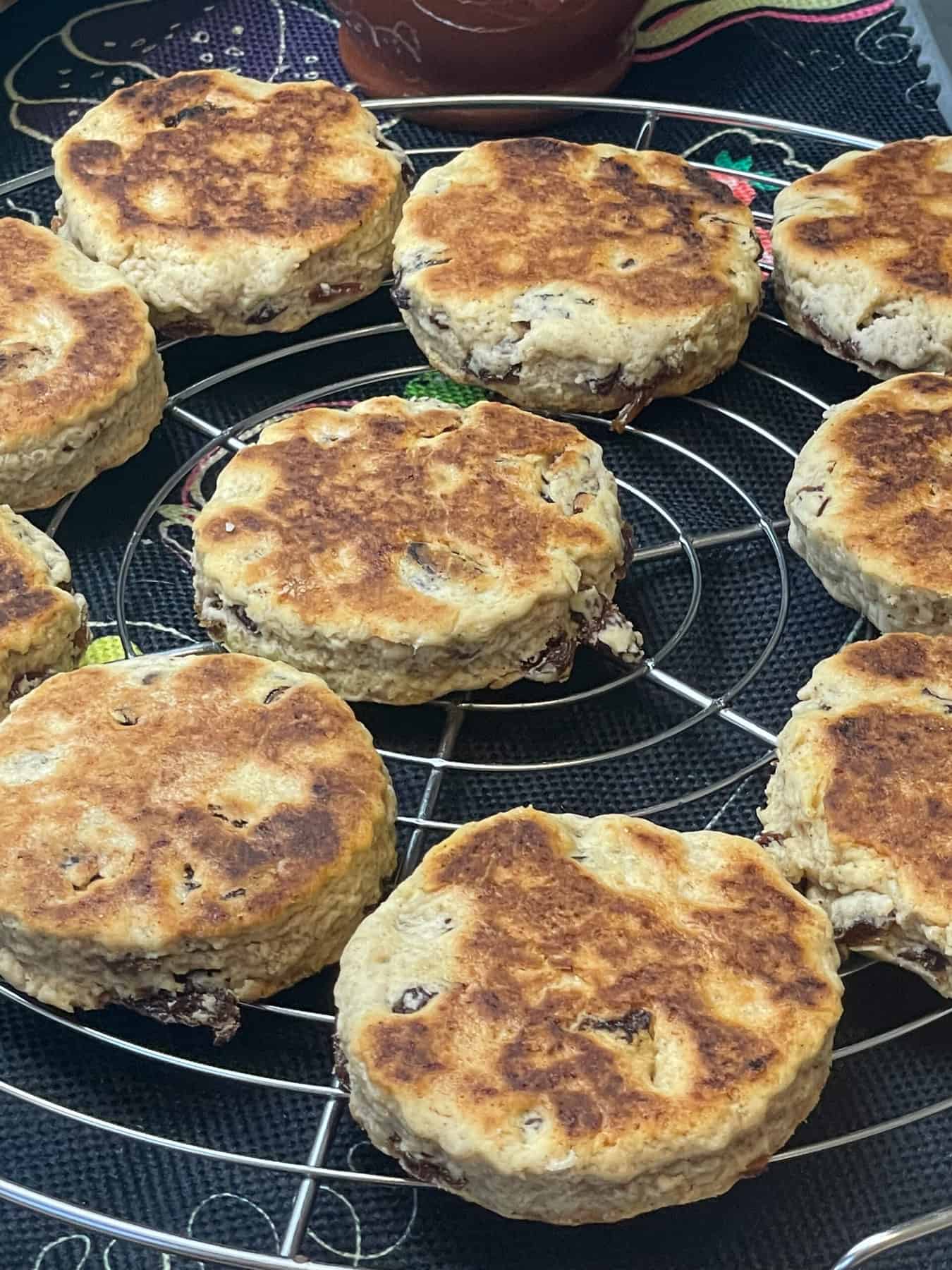 Vegan Traditional Welsh Cakes [Bakestone Cakes] - Traditional Plant ...