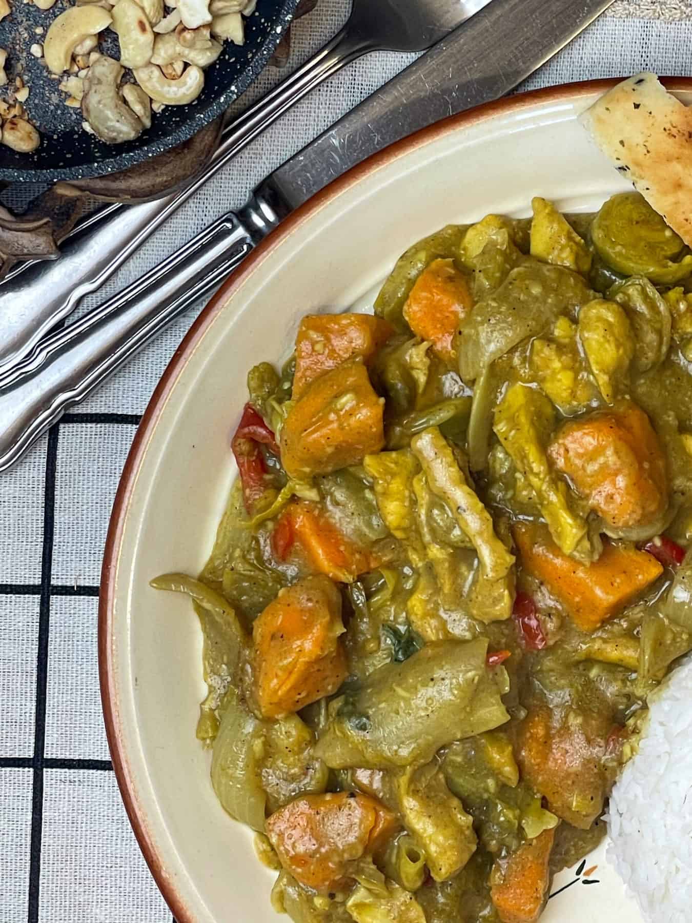 Vegan Old-School Chicken Curry - Traditional Plant-Based Cooking