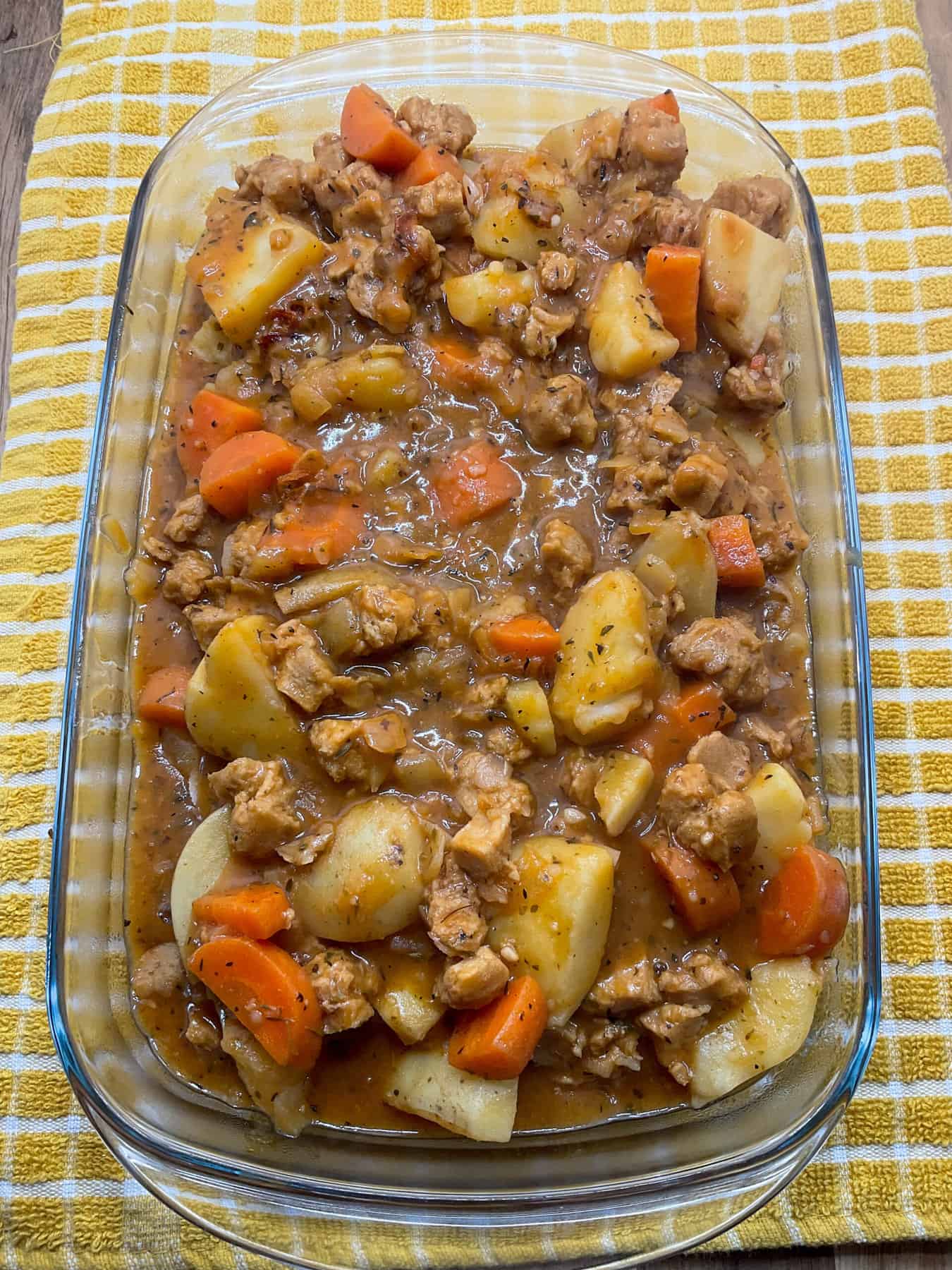Vegan Meat and Potato Pie - Traditional Plant-Based Cooking