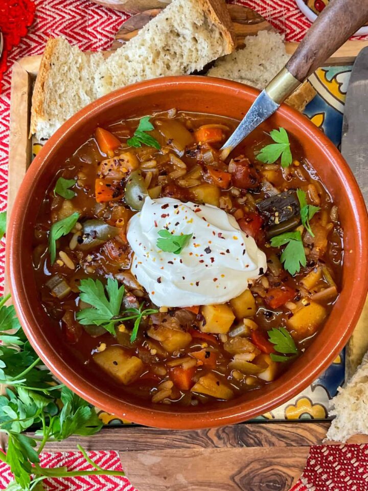 Stir-Fry Soup (Chinese Vegetable Soup) - Traditional Plant-Based Cooking