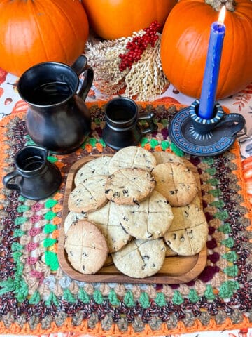 Traditional Soul cakes [medieval biscuits] - Traditional Plant-Based ...